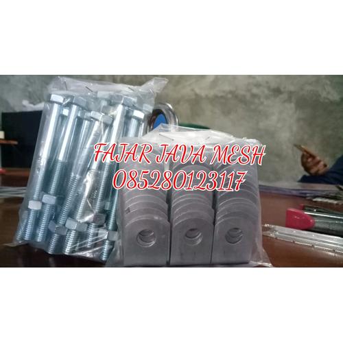 Jual Baut dan klem Uclip tiang brc set 8 x 90 mm - Kab. Tangerang ...