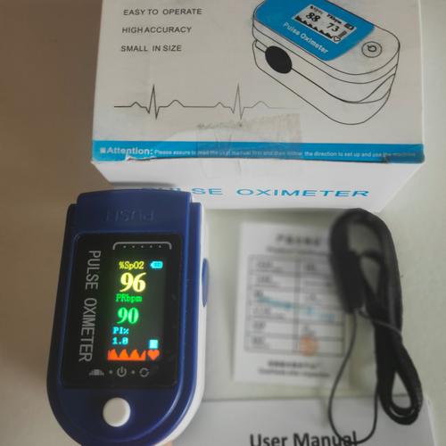 Jual FINGERTIP PULSE OXIMETER ALAT UKUR KADAR OKSIGEN DAN DETAK JANTUNG ...