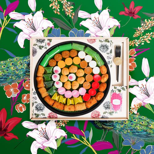 Jual Gouw Delicacy Box Set of 67pcs - Kue Tampah & Jajanan Pasar ...