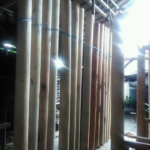 Jual menyediakan #tiang kayu glugu#tiang kayu kelapa bulat ukuran ...