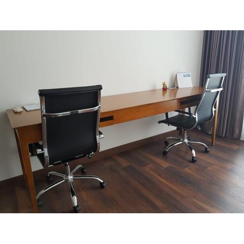 Jual Long Study Table with 2 drawers ex display - Kota Tangerang ...