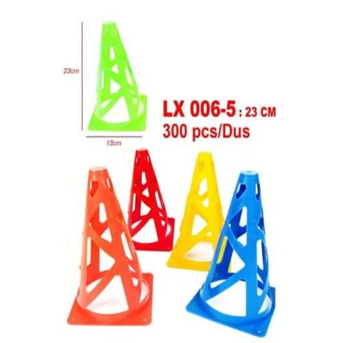 Jual CONE / CONES KERUCUT LENTUR UNTUK LATIHAN OLAHRAGA 23CM - MERAH ...