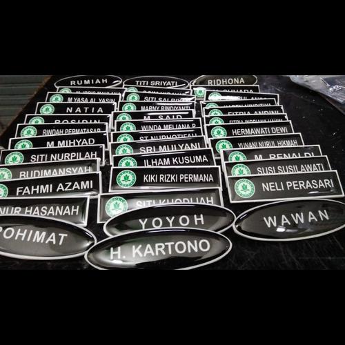 Jual name tag |nama dada bahan akrilik-stiker (peniti-lapis resin ...