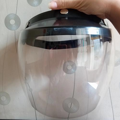 Jual face shield helm bahan polycarbonate warna hitam bisa naik turun ...