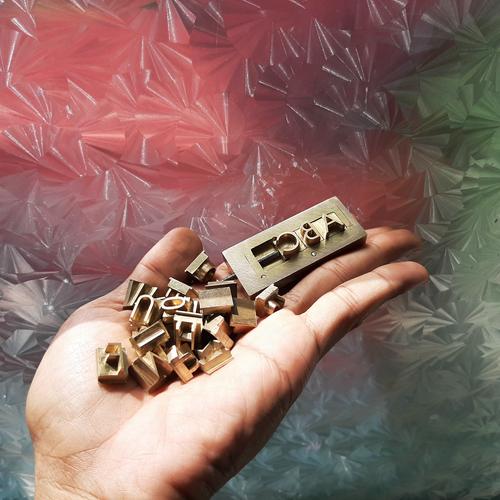 Jual Plat emboss angka custom ukuran dan font - Kab. Gresik ...