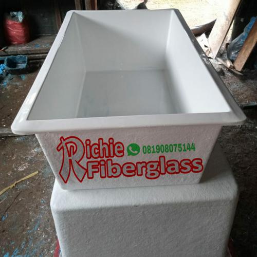 Jual Bak fiber putih arwana, tebal 4mm - Jakarta Timur ...