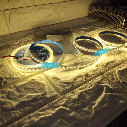 Jual Lampu LED Strip 2835 120 L Kuning Warm 12V IP33 3528 600 Evaco ...