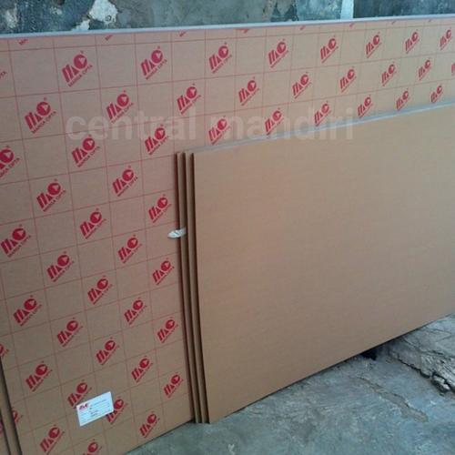 Jual acrylic bening marga cipta/akrilik lembaran tebal 5mm 122cm x 244cm - Jakarta Barat ...