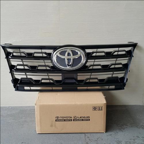 Jual Grille Radiator Ori New Fortuner th 2021 (53100-0KP80) - Kota ...