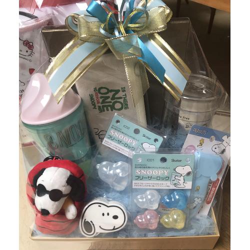 Jual snoopy hampers / snoopy gift set - Kota Bandung - MIKICHAN | Tokopedia