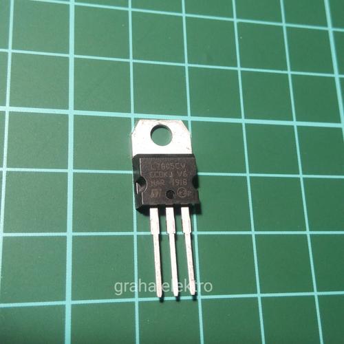 Jual 7805 L7805 IC transistor regulator - Kab. Tangerang - graha ...