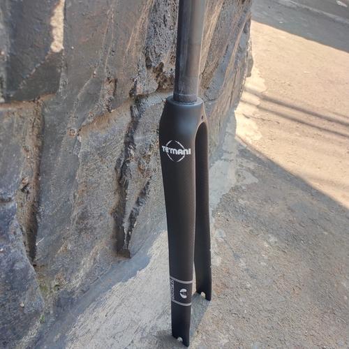 Jual Fork Rigid 700c Carbon TEMANI - Fork Rigid Carbon - Rim brake ...