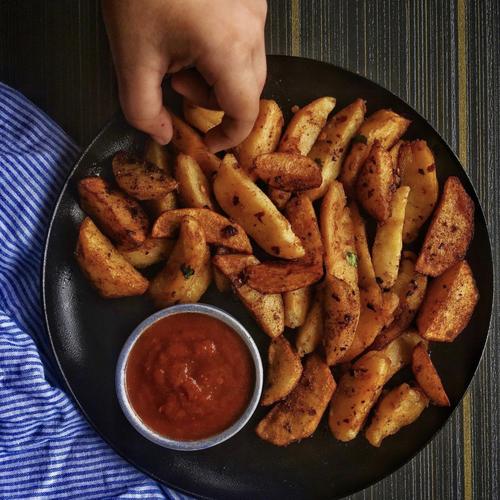 Jual WEDGES POTATO / KENTANG WEDGES SEASONED IMPORT PREMIUM - Jakarta ...