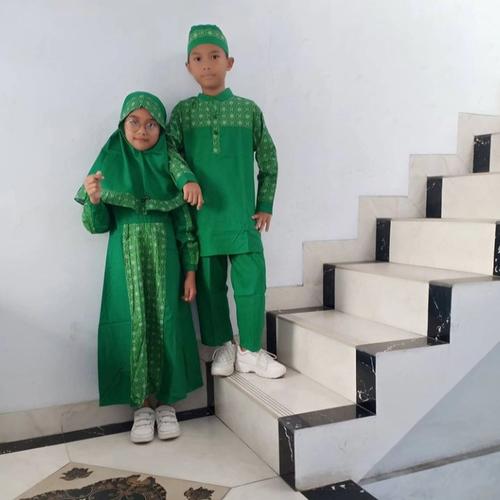 Jual seragam sekolah muslim paud,TK,seragam sekolah paud dan TK - putri ...