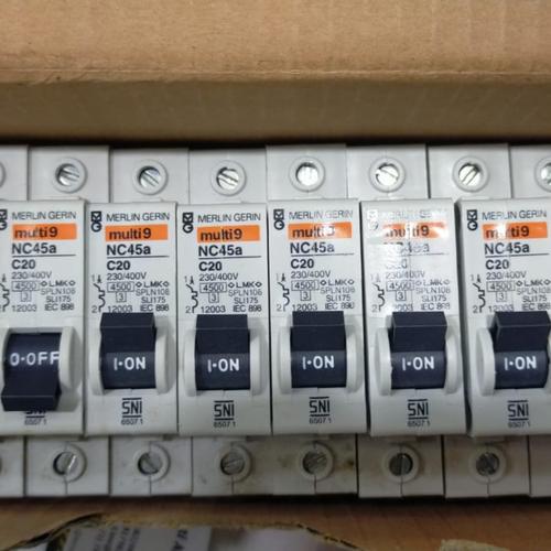 Jual MCB Merlin Gerin Multi9 NC45a C20 20A 1P - Jakarta Pusat - Niaga Abadi Kenari | Tokopedia