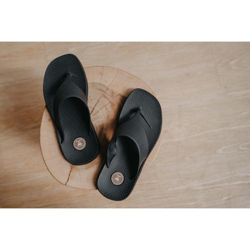Jual Sendal Anak Crabus -BLACK SERIES (ULTIMATE) - 35 - Kab. Bandung ...