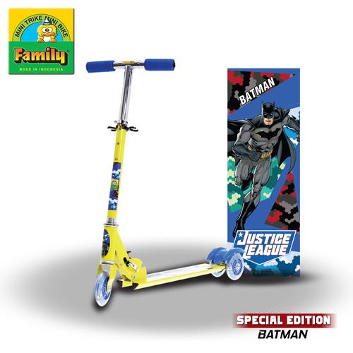 Jual SCOOTER ANAK FAMILY SPECIAL EDITION JUSTICE LEAGUE 7805 - NO ...