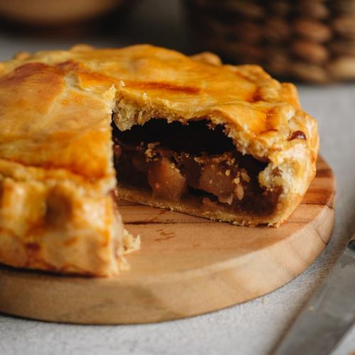 Jual Classic Apple Pie KUDEKA kue pia apel - diameter 22cm - Kota ...