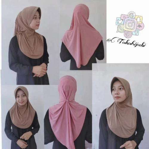 Promo Hijab Instan Kancing Belakang Model Rabbani - navy - Kab ...