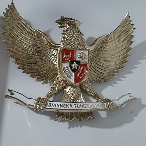Jual Hiasan Dinding Burung Garuda Pancasila 1945 Kuningan Antik Tembaga ...