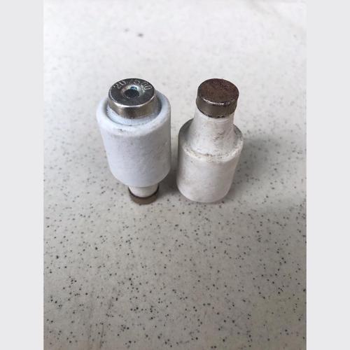 Jual Sekring batu Daya 20A Tegangan 500V / Fuse Batu 20A - Kota Jambi ...