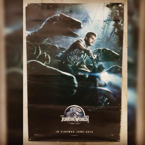 Jual Poster Film Bioskop jadul JURASSIC WORLD uk.70x100cm original ...