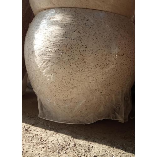 Jual Batu Alam Gentong Bulat Kecil Putih Mix - Jakarta Barat - Rofah ...