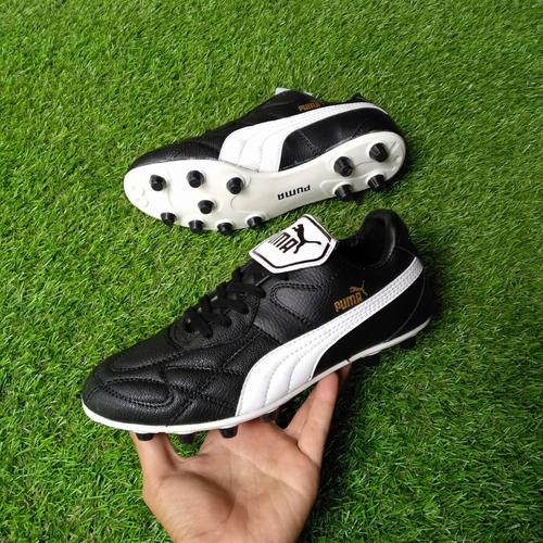 Jual COD Sepatu Bola Kulit Puma - Putih, 42 - Kab. Mojokerto - YF Sport ...