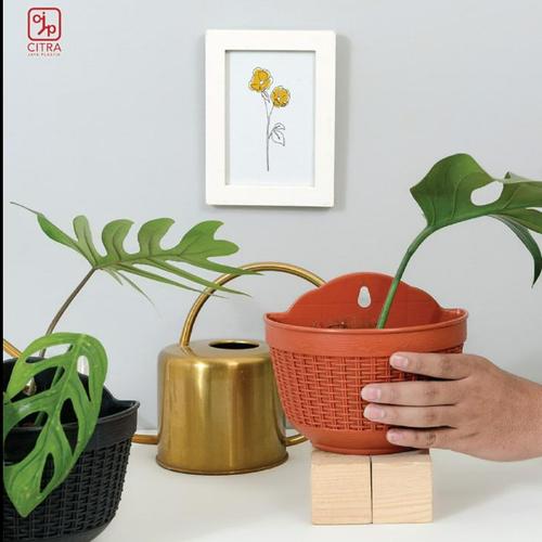 Jual POT TEMBOK NARA UKURAN 18 CM WARNA COKELAT BATA TANAMAN BUNGA CJP ...