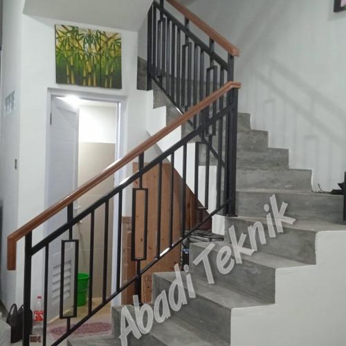 Jual Railing Tangga Minimalis besi railing tangga reling tangga ...