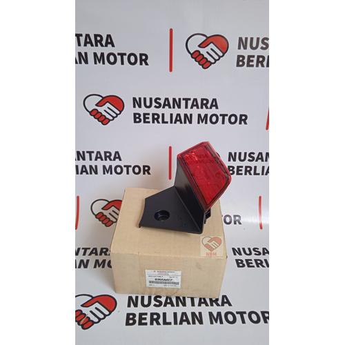 Jual Reflektor Bumper RH Mitsubishi Pajero Sport tahun 2016-2019 ...
