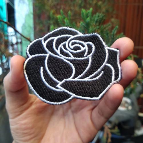Jual Emblem Patch Bordir Bunga Mawar Hitam - Kota Bandung - kiyundra ...