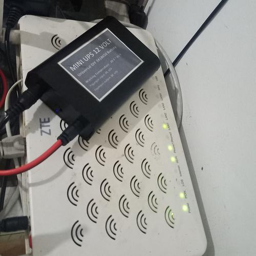 Jual Smart Portable Mini UPS 12V/2A 2000mAh 18650 Case Box Baterai Included - Kota Cilegon - Z ...