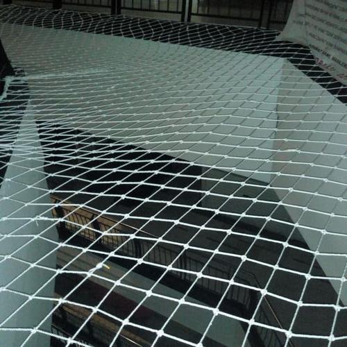 Jual jaring nilon 6mm jaring pengaman nilon 6mm jaring outbond lubang ...
