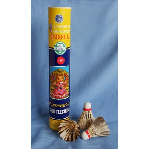 Jual KOK bulutangkis Shuttlecock Cinderella kuning Zebra Speed 78 / 79 ...
