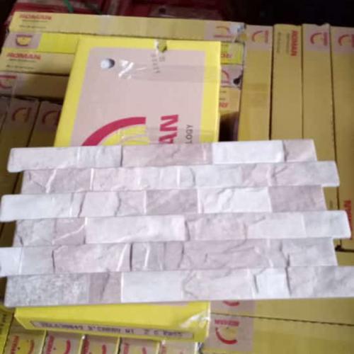 Jual Keramik Interlok Batu Alam Roman dCastillo Crema Ukuran 30x60 ...