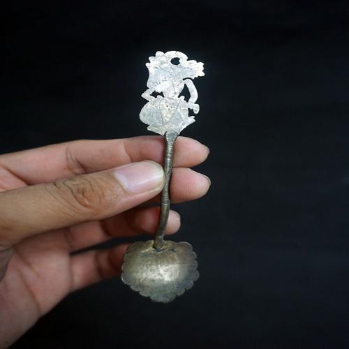 Jual Sendok Antik Motif Wayang Daun Vintage - Jakarta Timur - KiWarm ...