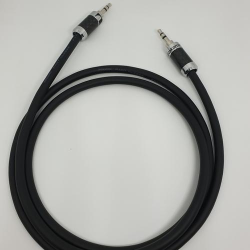 Jual Kabel stereo / aux mogami 1 meter - Hitam, 1,5m - Jakarta Pusat ...