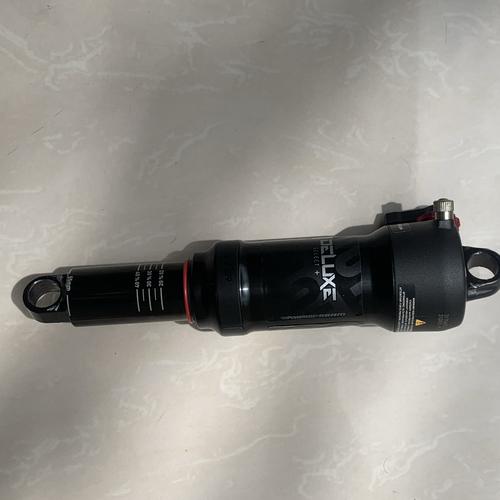 Jual rockshox deluxe select plus - Jakarta Timur - Flexx Bikeshop ...