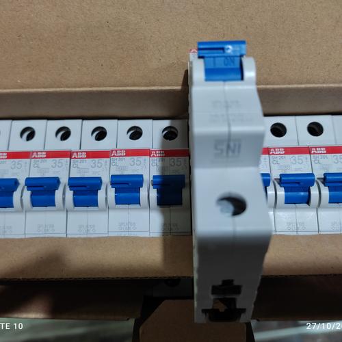 Jual mcb abb 35a ori - Jakarta Pusat - meysa azhari elektrik | Tokopedia