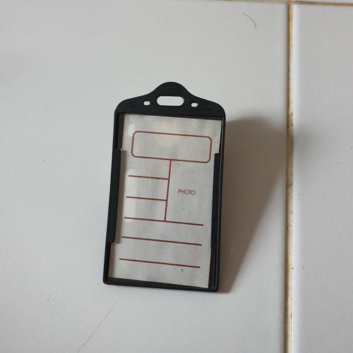 Jual Plastik ID Card Holder/ Tempat ID Card/ Casing ID Card - Hitam ...