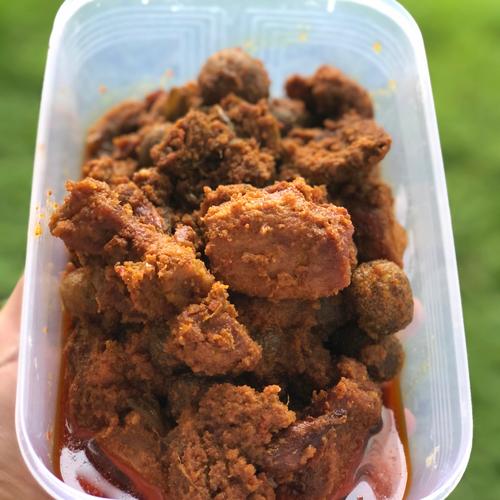 Jual Rendang Daging Sapi khas Kotogadang - Daging, 1/2 kg - Kota ...