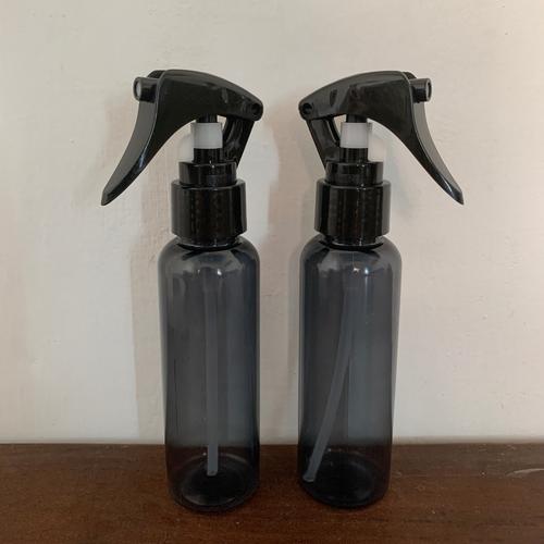 Jual Botol spray triger mini pet tebal hitam transparan 100ml - Jakarta ...