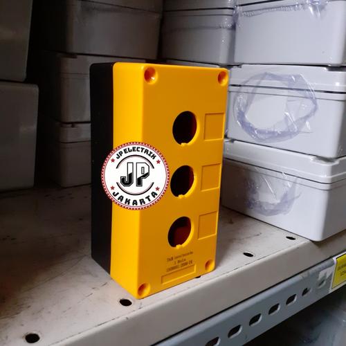 Jual Control Box 3 Lubang/Box Kontrol 22mm 3 Lubang - Putih - Jakarta ...