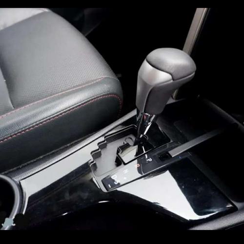 Jual Panel shifter mobil toyota Innova 2017 ferrari variasi - carbon ...