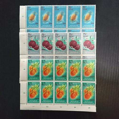 Jual I-56 Prangko Perangko Indonesia seri Buah-buahan 1961 - Kota ...