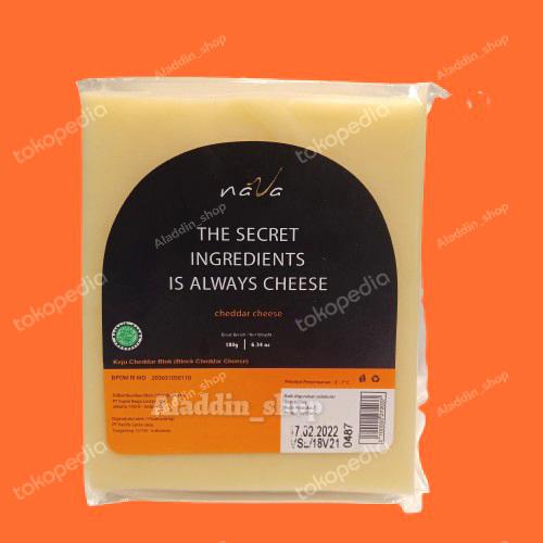 Jual Nava Block cheddar Cheese | keju cheddar blok 180 g - Jakarta ...