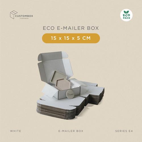 Jual White Box Packaging (15.0x15.0x5.0 cm) Kardus Premium Ready Stock ...