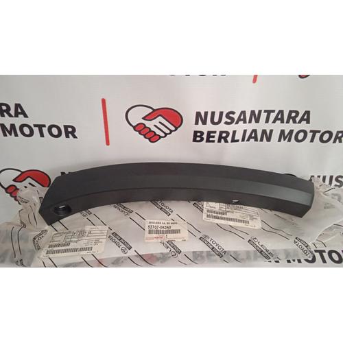 Jual 52707 0K040 Garnish Bumper Belakang Kiri Toyota Fortuner 2018 ...