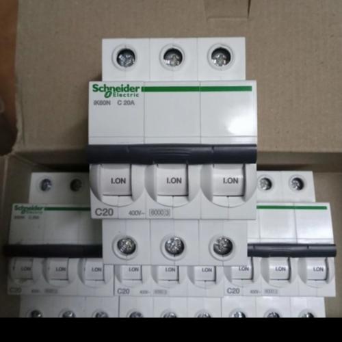 Jual MCB iK60N Schneider 3P 6A,10A,16A,20A,25A,32A,40A,50A,63A 3Phase 6kA - 6A - Jakarta Pusat ...